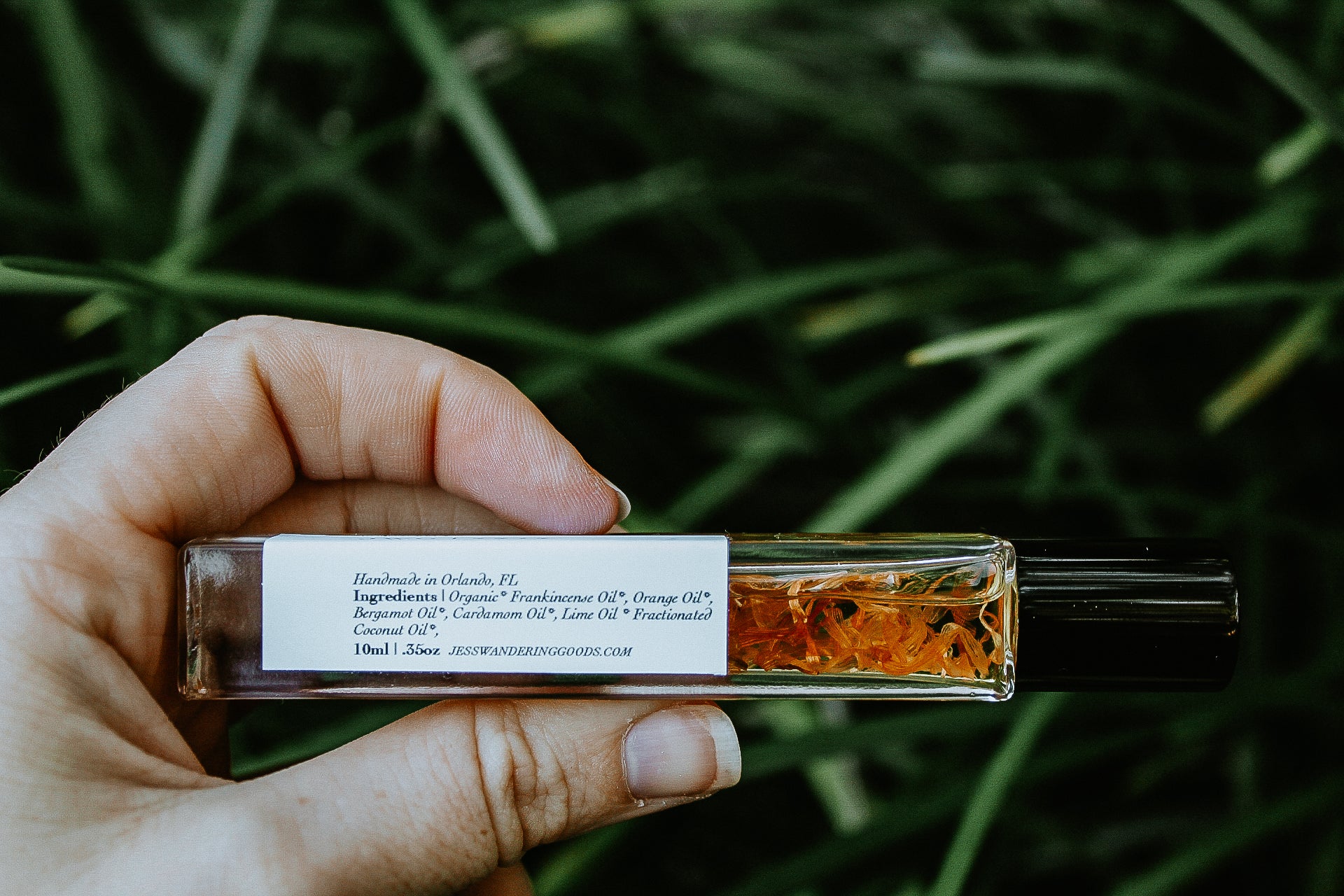 Aura Perfume Roller – JESS WANDERING GOODS