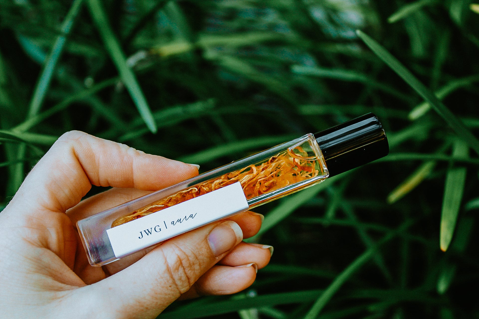 Aura Perfume Roller – JESS WANDERING GOODS
